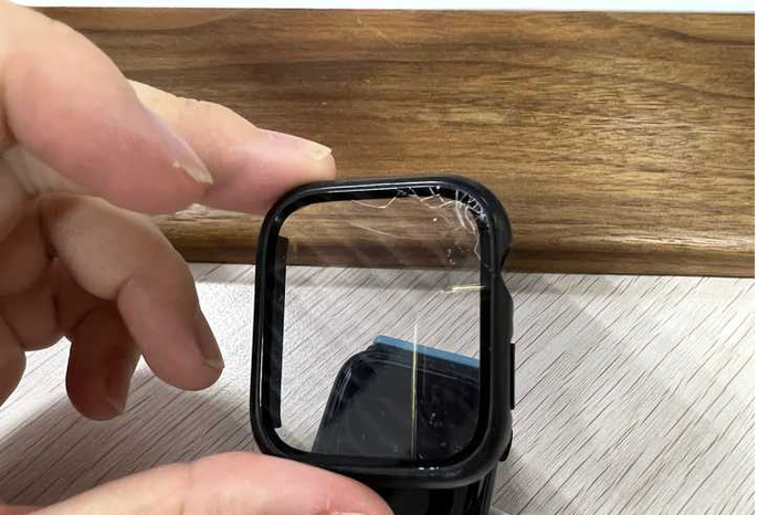 手机膜有裂痕怎么修复