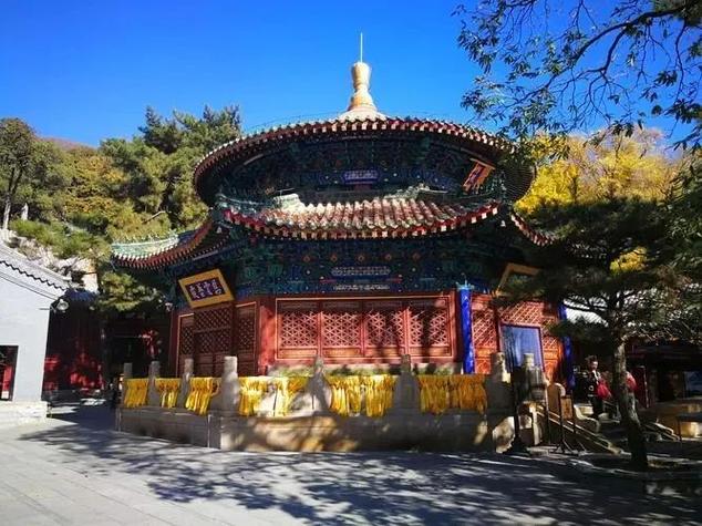 潭柘寺65岁以上老人免费吗图标