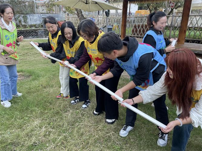 传乒乓球接力游戏规则截图