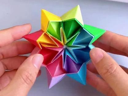 用星星条折无限翻翻乐截图