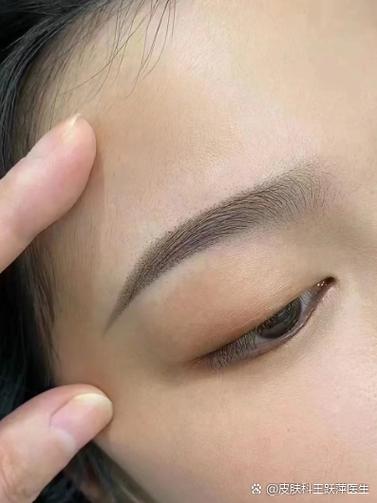 什么样的人纹眉不上色