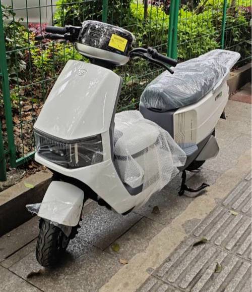 小电动滑板车图标
