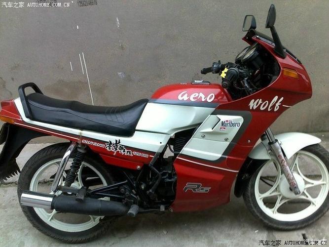 九十年代野狼125摩托车