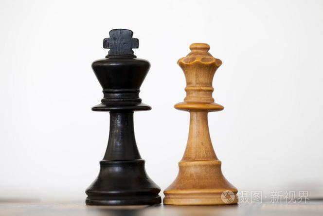 国际象棋中王和后图标