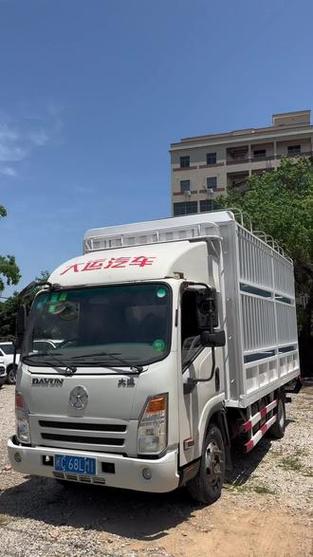 二手车货车4.2米蓝牌图标