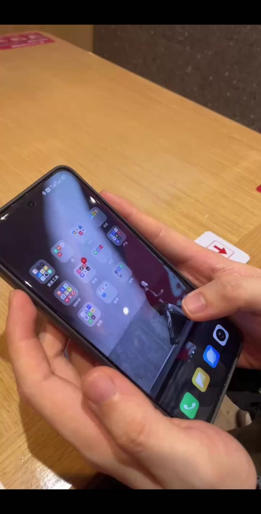 小米手机拍照有竖条纹晃动截图