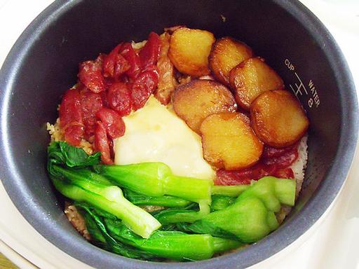 电饭锅煲仔饭正宗做法图标