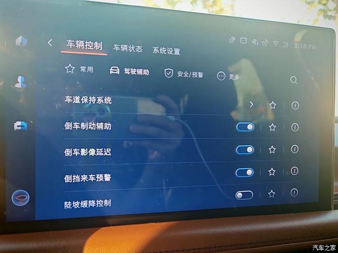 飞机一小时烧多少油图标