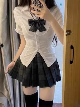 jk裙里面的白色带子是用来干嘛的截图