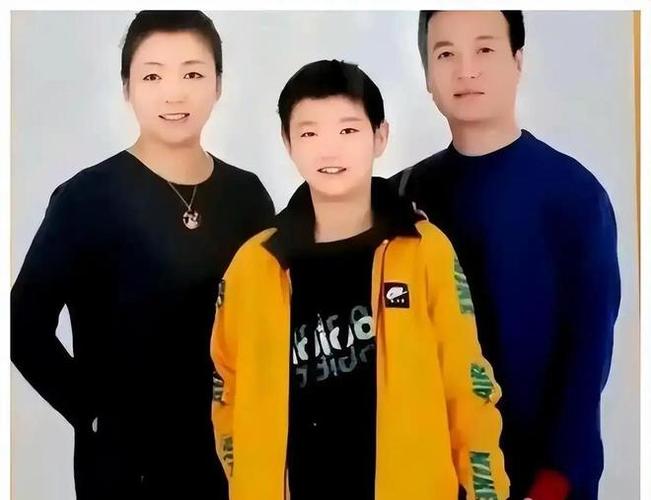 孙颖莎舅舅是汪文斌还是孙颖莎图标