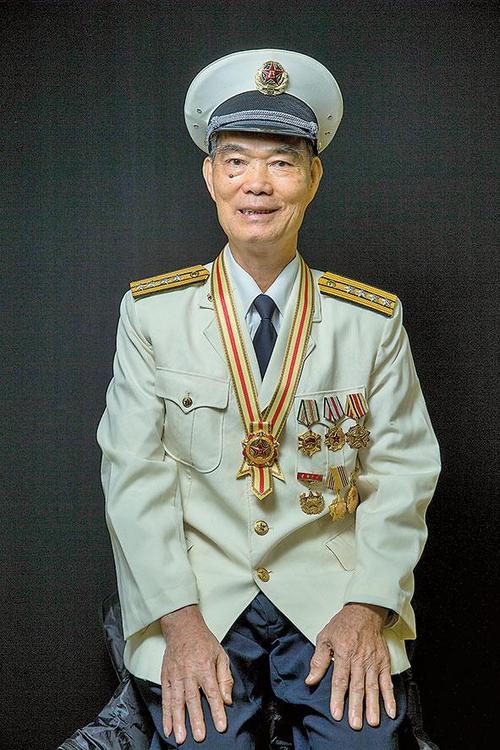 八一勋章截图