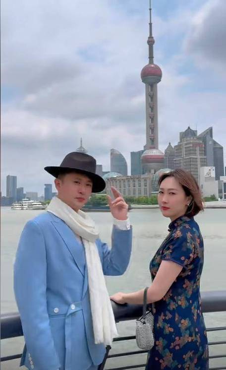 杨帆的老婆个人简历图标
