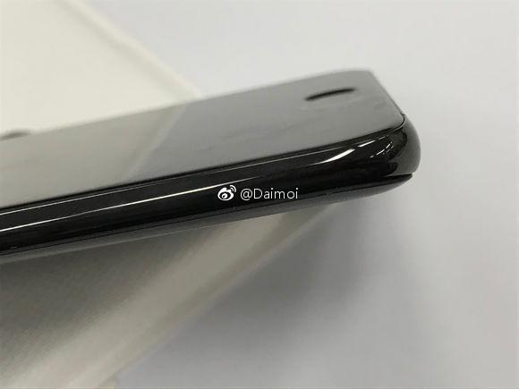 手机后壳有缝隙正常吗图标