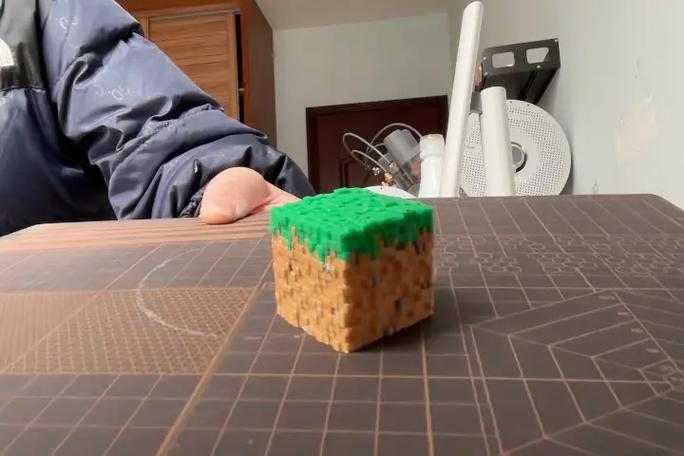 泥土变成草方块