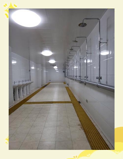 学校洗澡堂设计截图