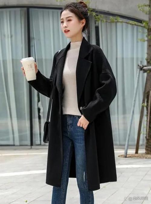 黑色外套配什么颜色内衣好看图标