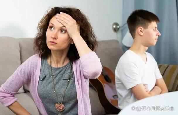 对家人冷淡是什么情况图标