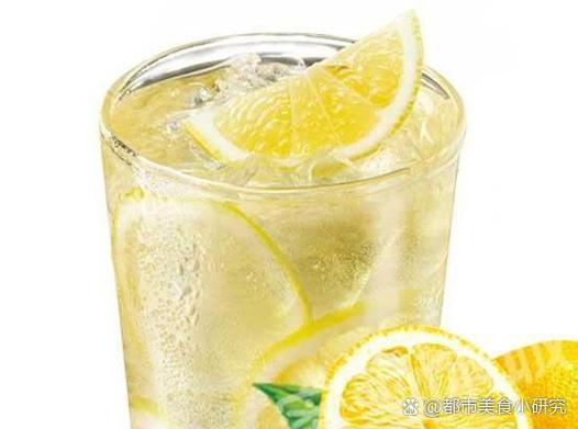 奶茶可以和柠檬水一起喝吗?图标