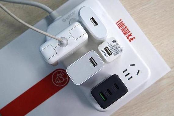 充电器滋滋响还能用吗截图