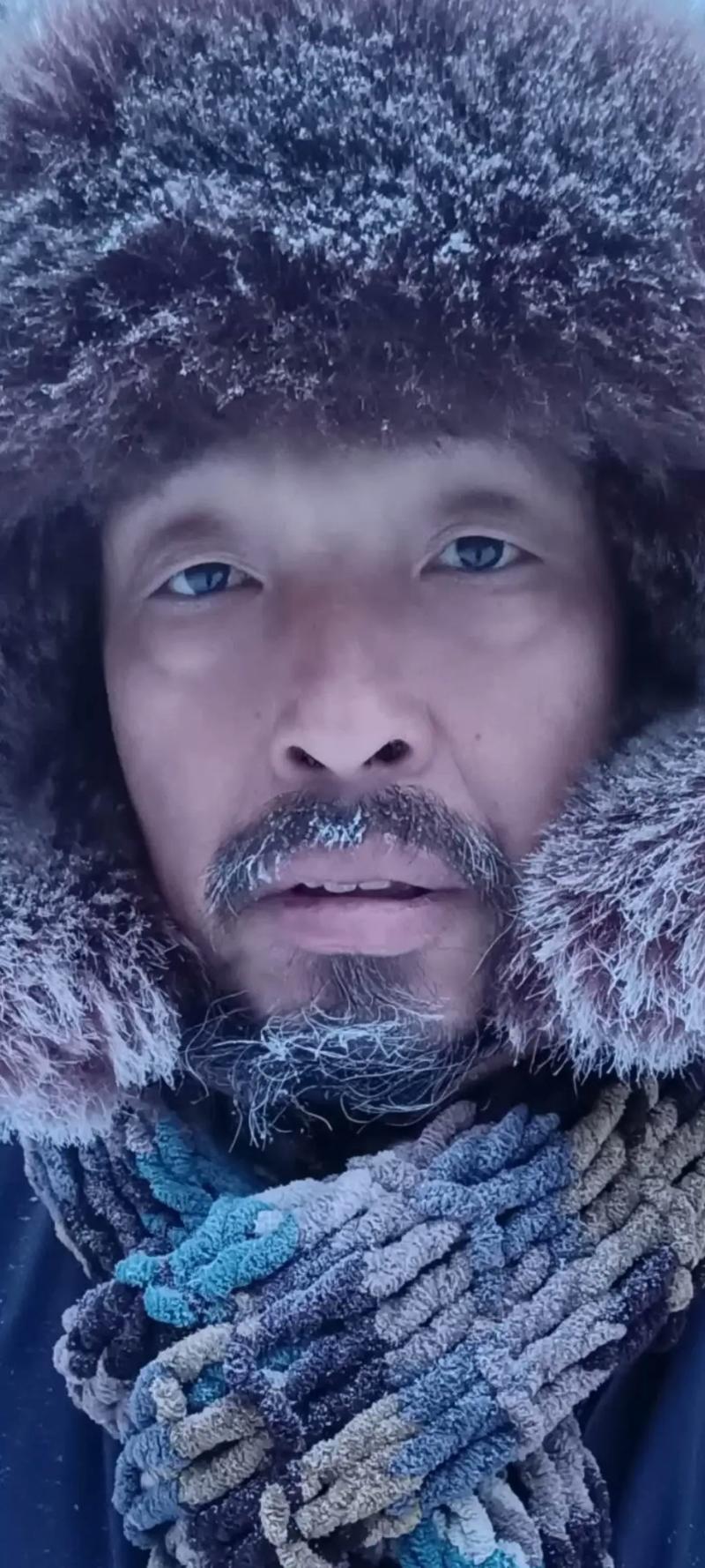 雪地寻踪中的秃毛截图