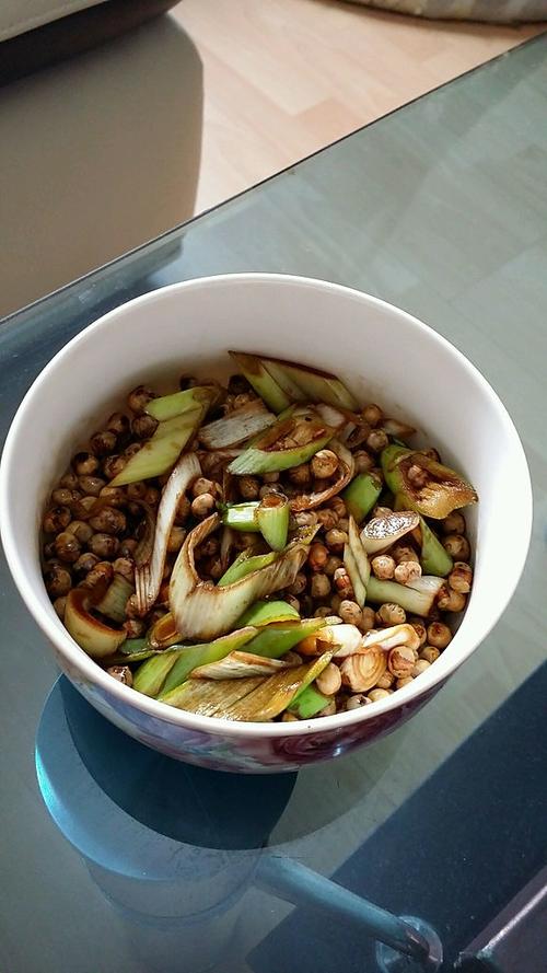 酱油黄豆的家常做法