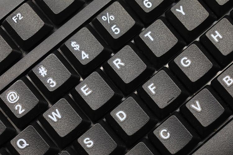 键盘上的字母键盘打出来是数字图标