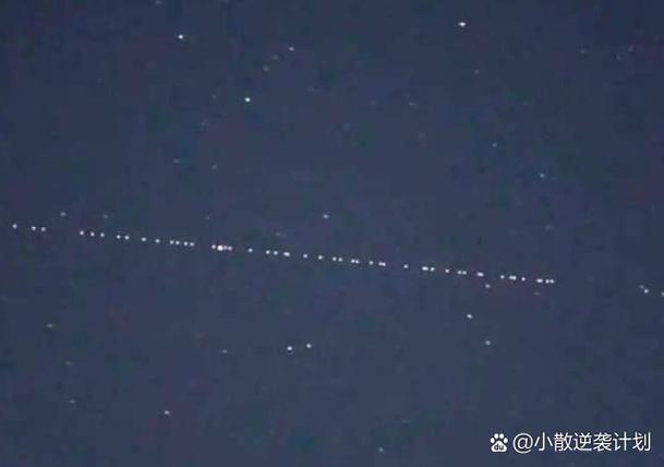 视频中有一个白点闪烁截图