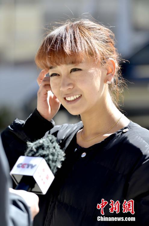 翻唱喜欢你的女歌手图标