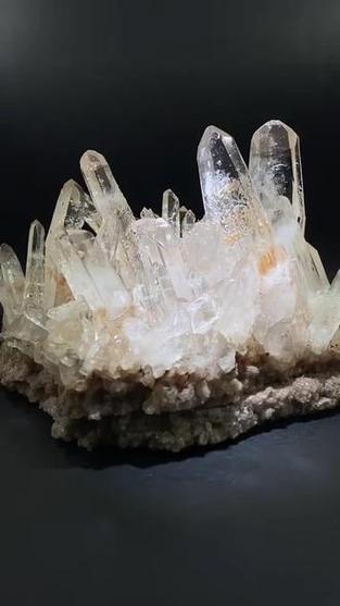 水晶原矿石图片图标