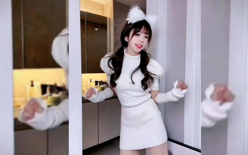 美眉换装盲盒图标