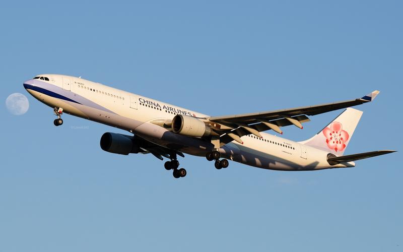 中华航空公司截图