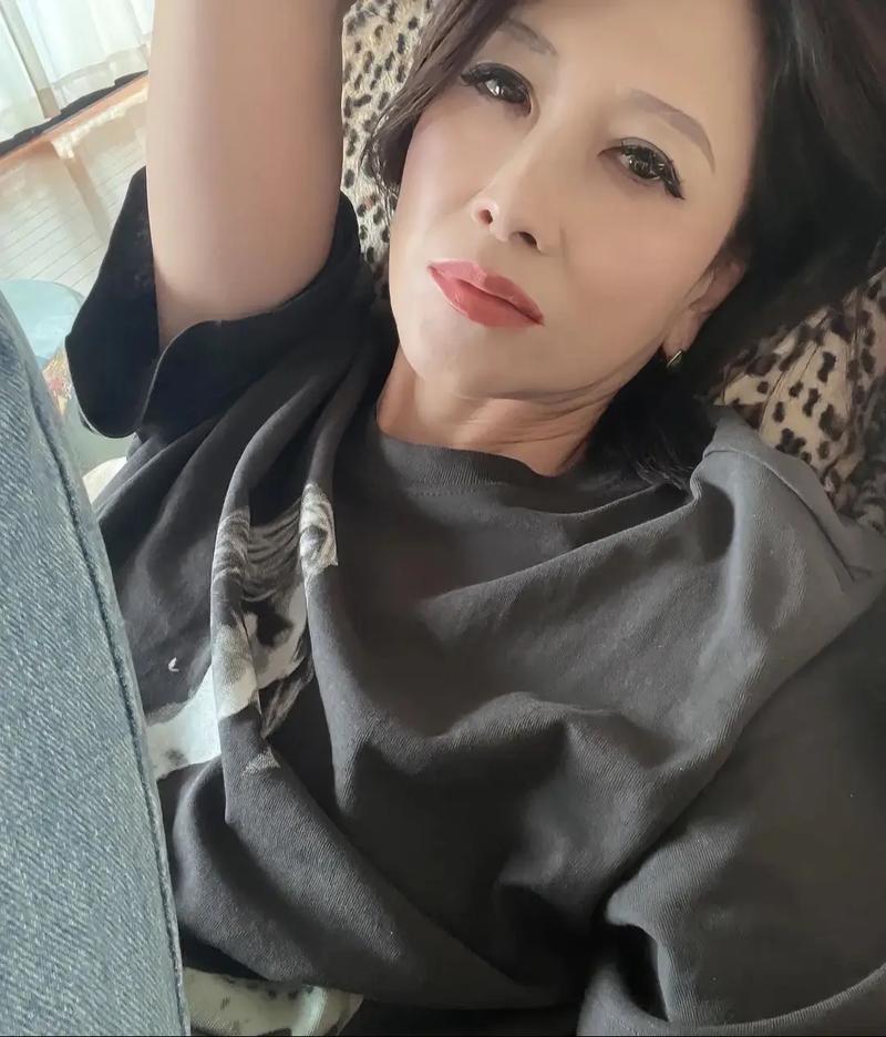 国产精品㊙️入口久久熟女缩略图