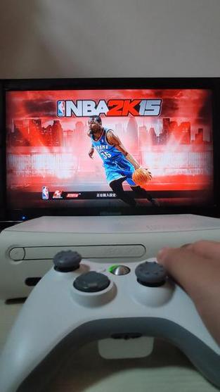 2k15手机版怎么设置中文图标