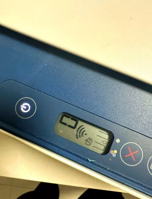 惠普打印机加完墨水一直显示缺墨截图