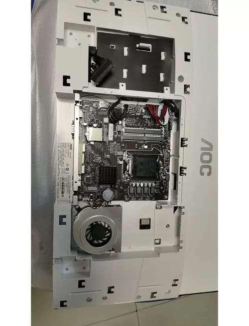 电脑一体机怎么拆截图
