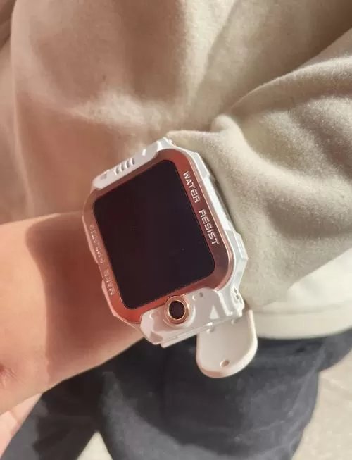 小天才z6自带贴膜吗截图