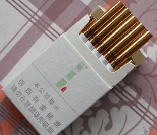 QJQ香烟截图