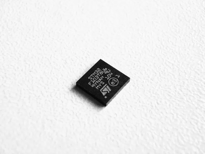 STM32F103ZET6截图
