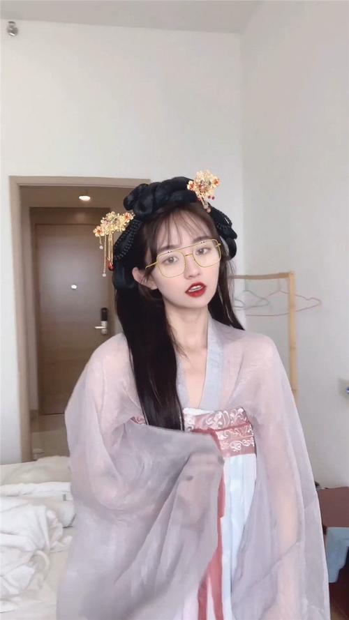 不见星空汉服双马尾logo高清图标