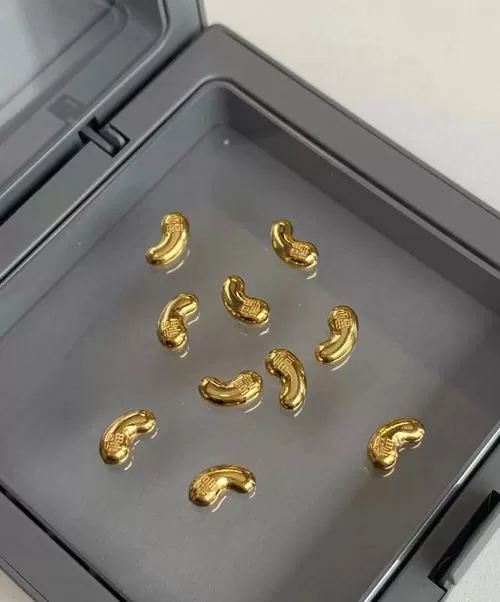 周大福小金豆图标