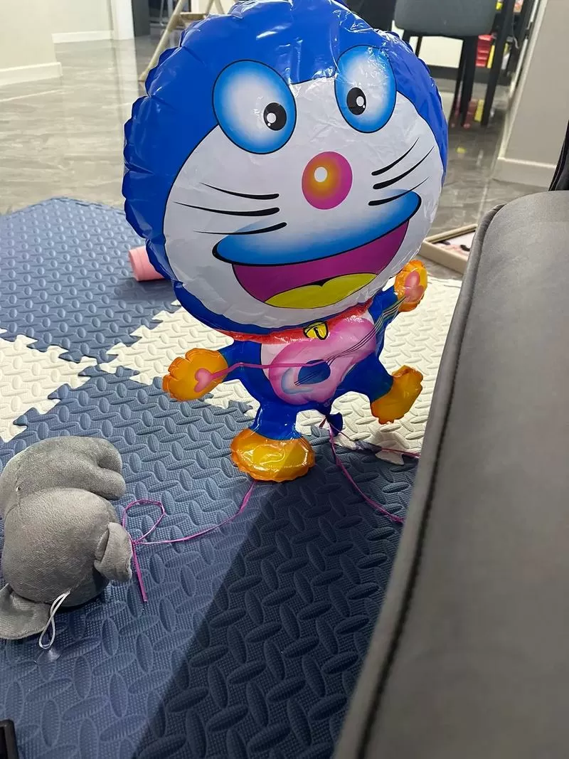 机器猫气球