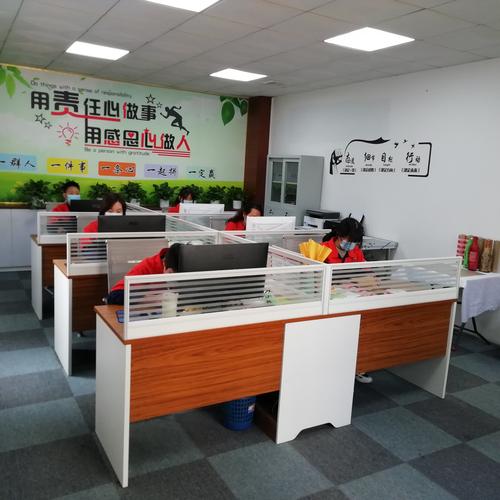 寻阁欢凤楼官网安全图标