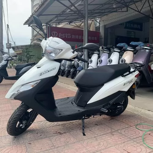 铃木uu有几种颜色截图
