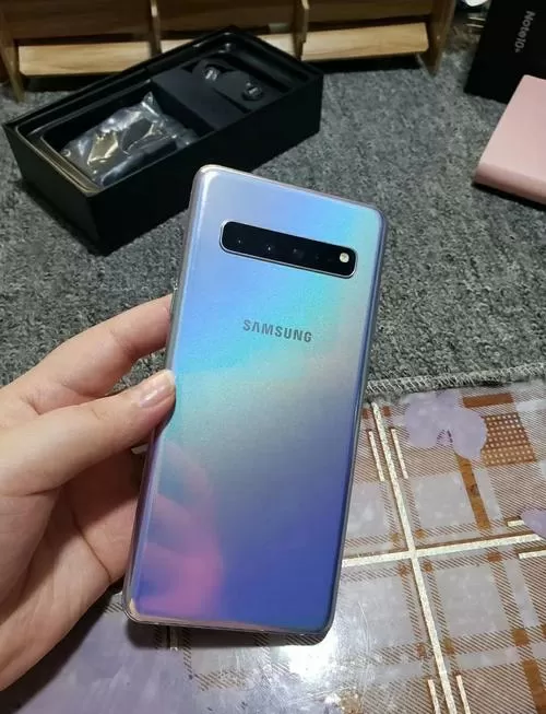 三星s10韩版和国行区别图标