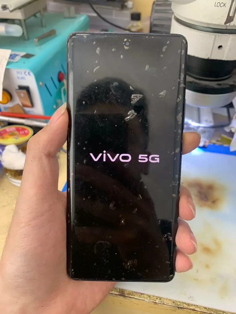 vivo卡死机了咋办