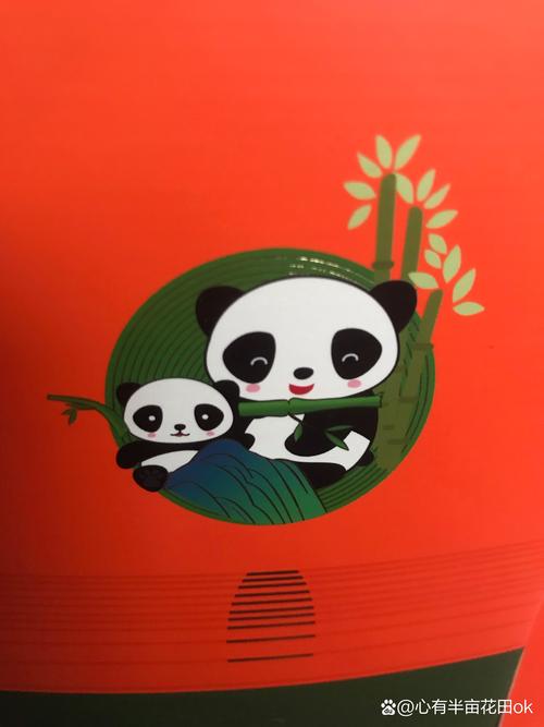 百变熊猫红包版图标