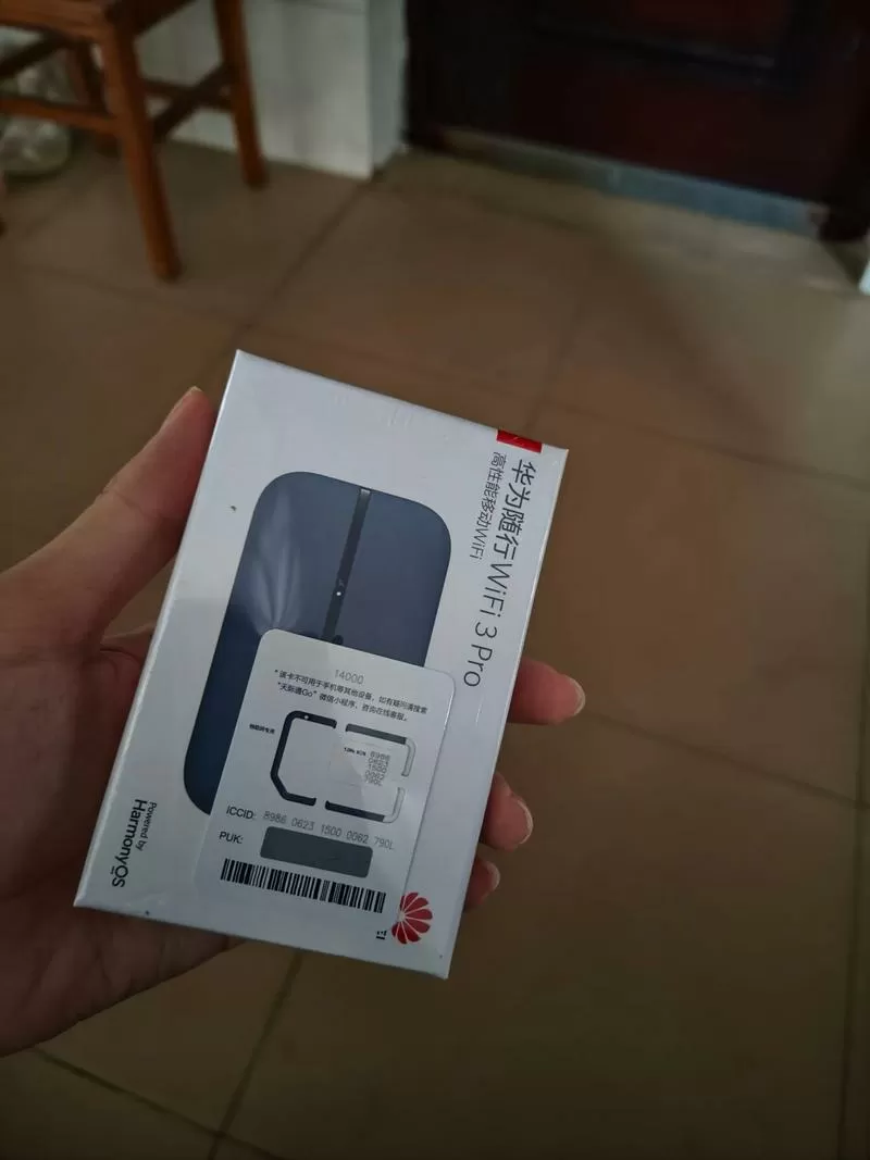 华为随身wifi插什么卡