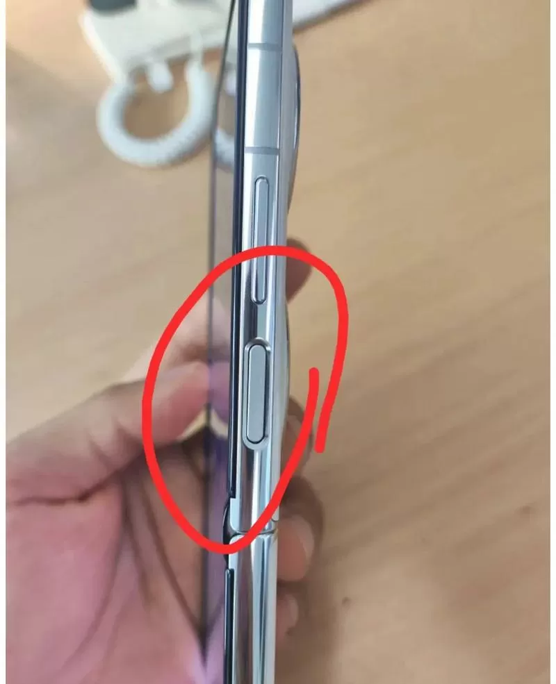 华为手机指纹传感器在哪个位置