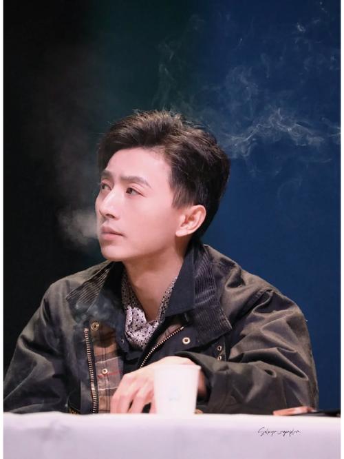 cv郑希的咬字图标