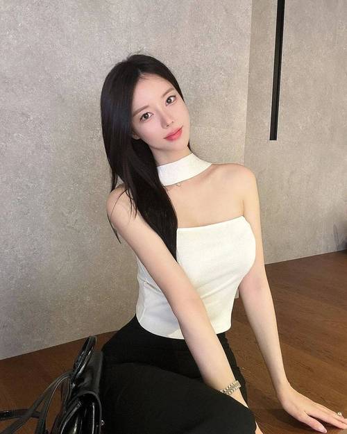 Onlyfans韩国身材最新无限金币版图标